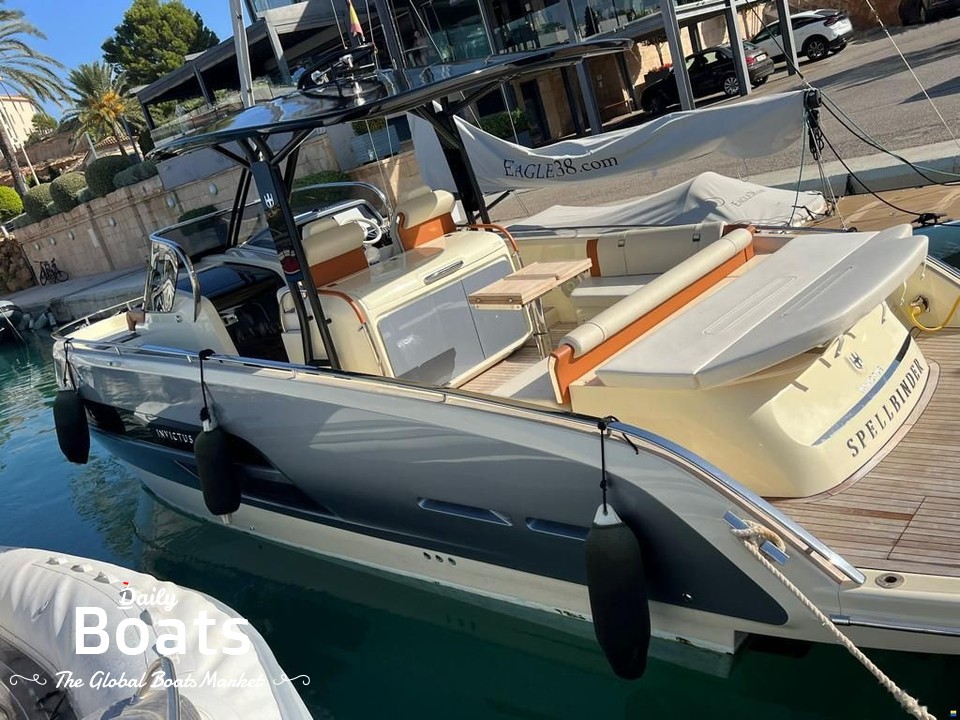 2019 Invictus 320 Gt à vendre. Voir le prix, les photos et Acheter 2019 ...