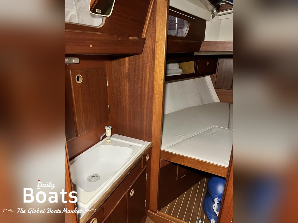 1973 Hallberg-Rassy Mistral 33 for sale. View price, photos and Buy ...