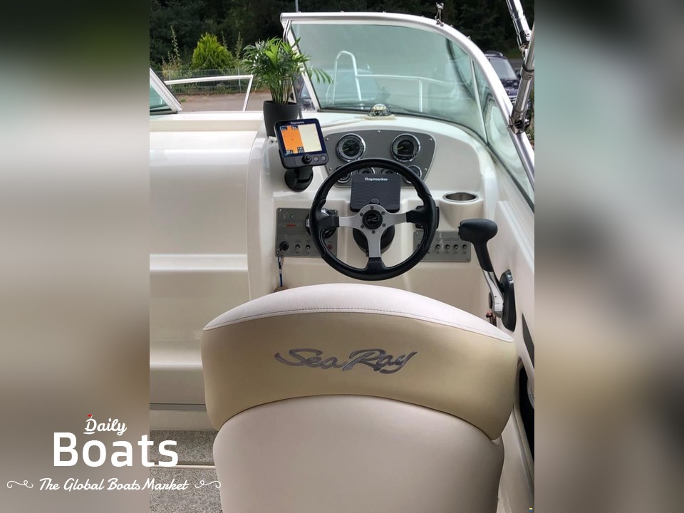 2010 Sea Ray 235 Weekender for sale. View price, photos and Buy 2010 ...