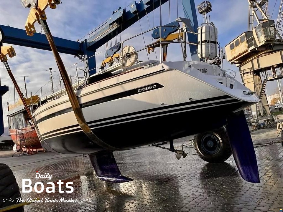 2008 Sunbeam 37 for sale. View price, photos and Buy 2008 Sunbeam 37 ...