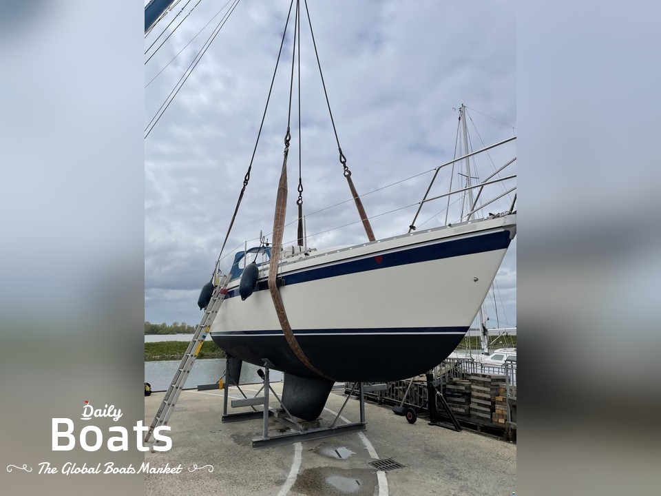 1993 Friendship 28 Mk 3 for sale. View price, photos and Buy 1993 ...