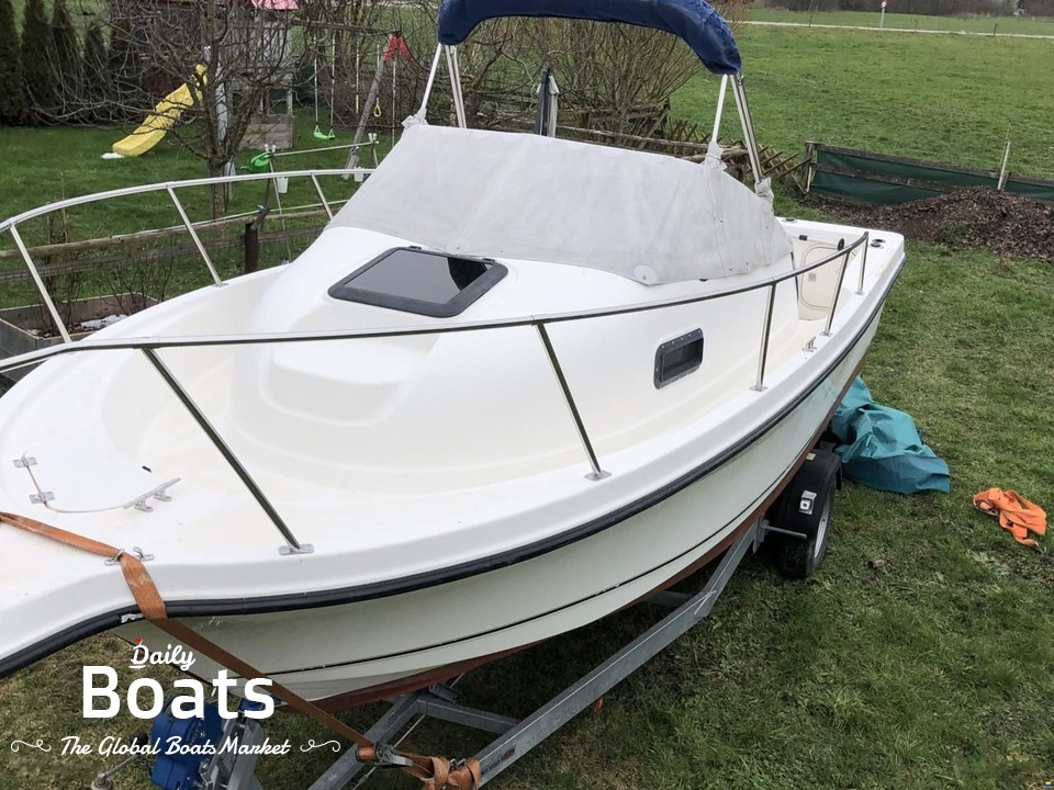 2004 Bayliner Trophy 2052 for sale. View price, photos and Buy 2004 ...