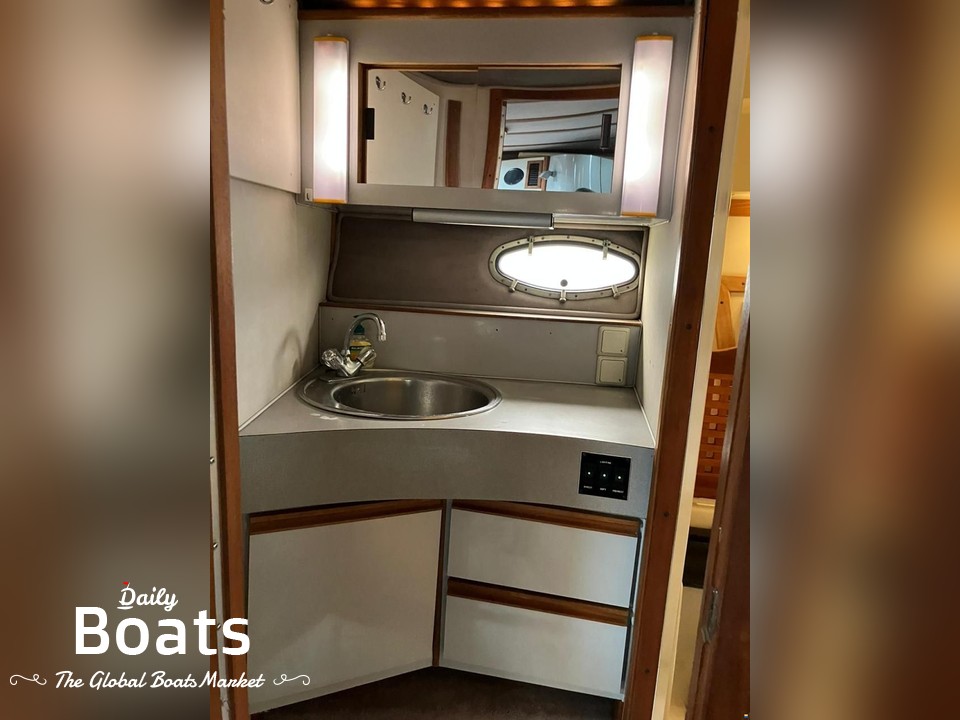 1990 Regal 360 Commodore for sale. View price, photos and Buy 1990 ...