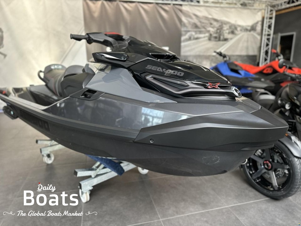 2023 Sea-Doo Rxt-Xrs 300 à vendre. Voir le prix, les photos et Acheter 2023 Sea-Doo Rxt-Xrs 300 ...