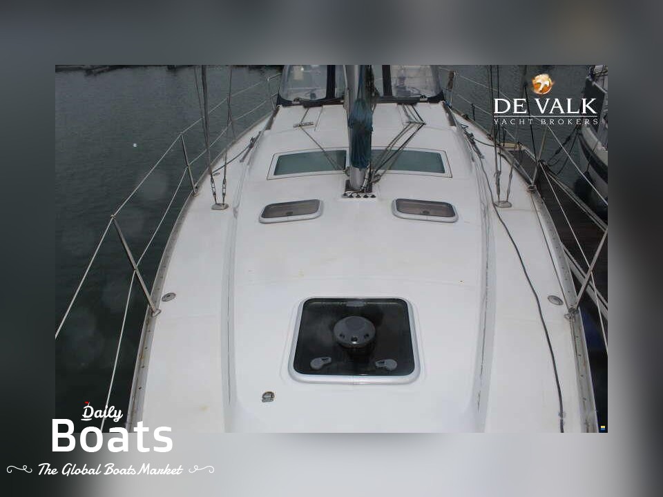 2006 Bénéteau Oceanis Clipper 343 for sale. View price, photos and Buy 2006 Bénéteau Oceanis ...