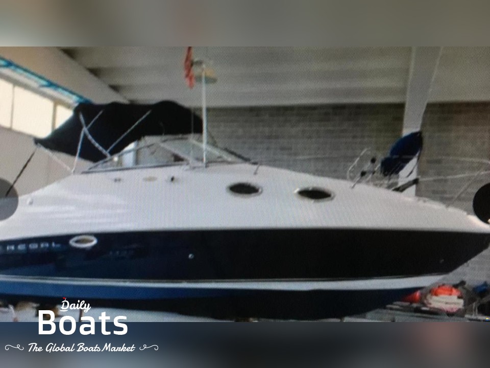 2002 Regal Commodore 2465 à vendre. Voir le prix, les photos et Acheter ...