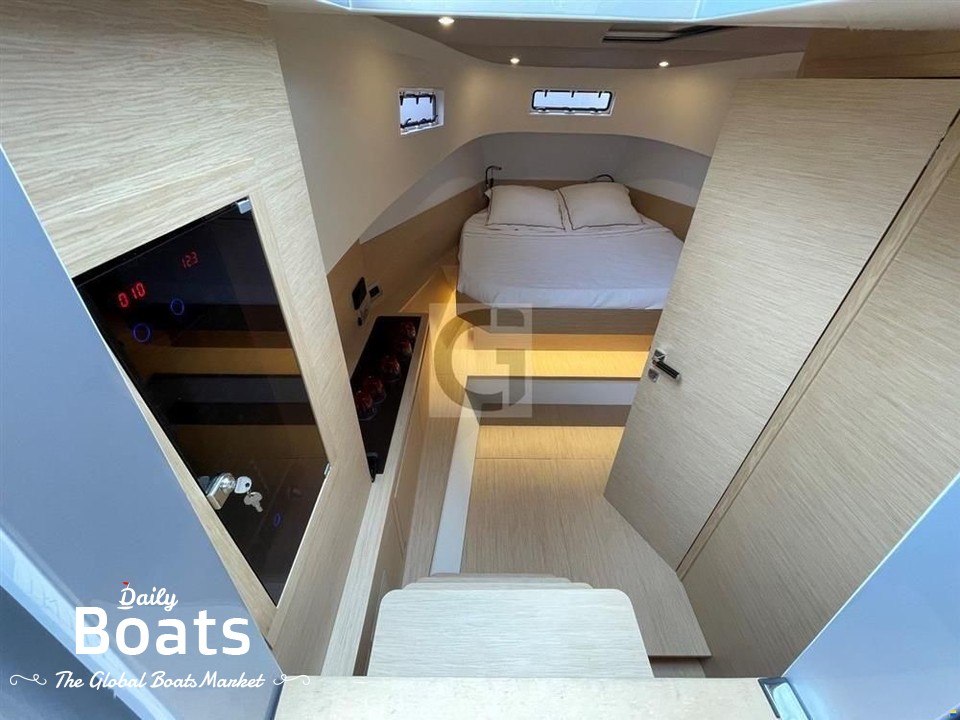 2022 Solaris Yachts Power 40 Open for sale. View price, photos and Buy ...