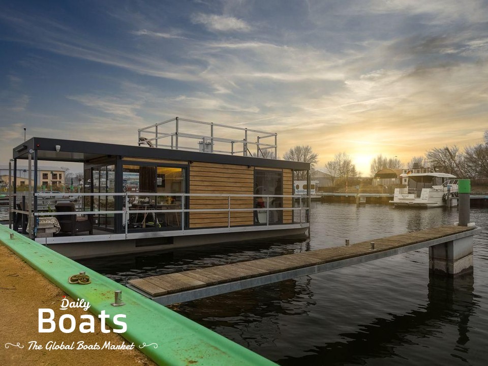 2022 Unknown Bootshaus Frankfurt Oder / Heidi for sale. View price ...