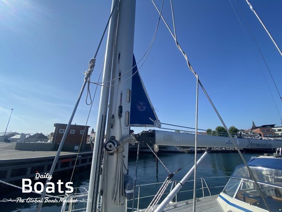 1990 Malo Yachts 42 for sale. View price, photos and Buy 1990 Malo ...