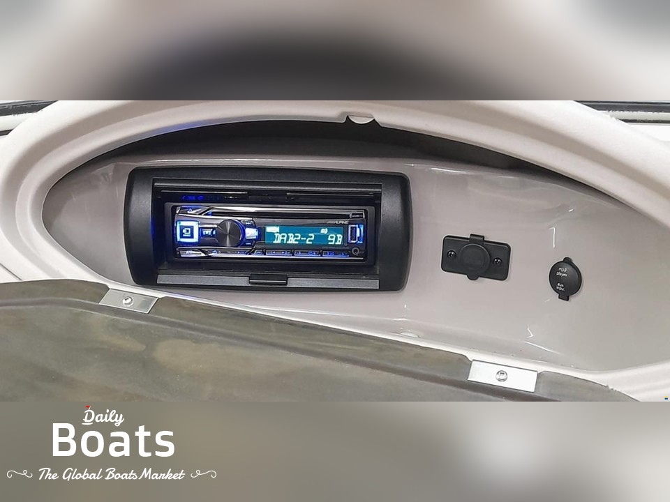 2009 Maxum 2200 Sr 3 Bowrider. 5.0L Mpi for sale. View price, photos ...