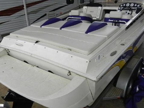 2002 Velocity 280 for sale. View price, photos and Buy 2002 Velocity ...