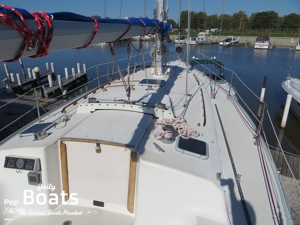 1986 Pearson 36-2 for sale. View price, photos and Buy 1986 Pearson 36 ...