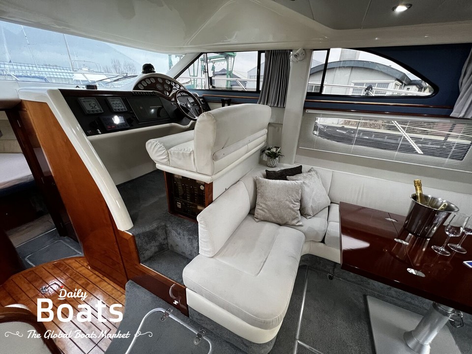 1999 Fairline Phantom 42 for sale. View price, photos and Buy 1999 ...