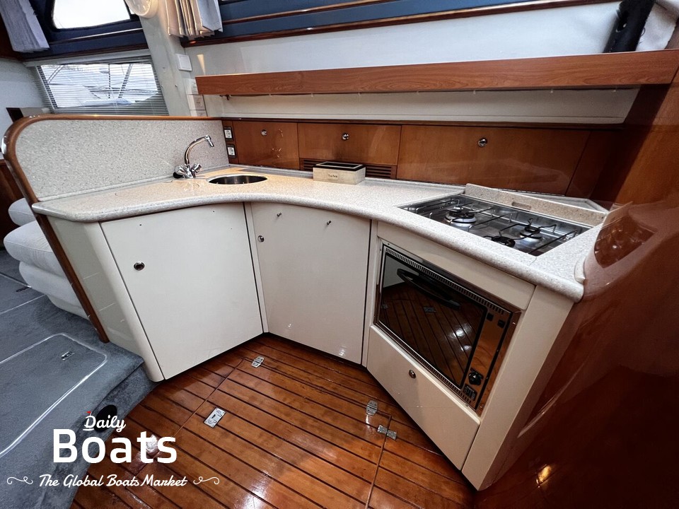 1999 Fairline Phantom 42 for sale. View price, photos and Buy 1999 ...