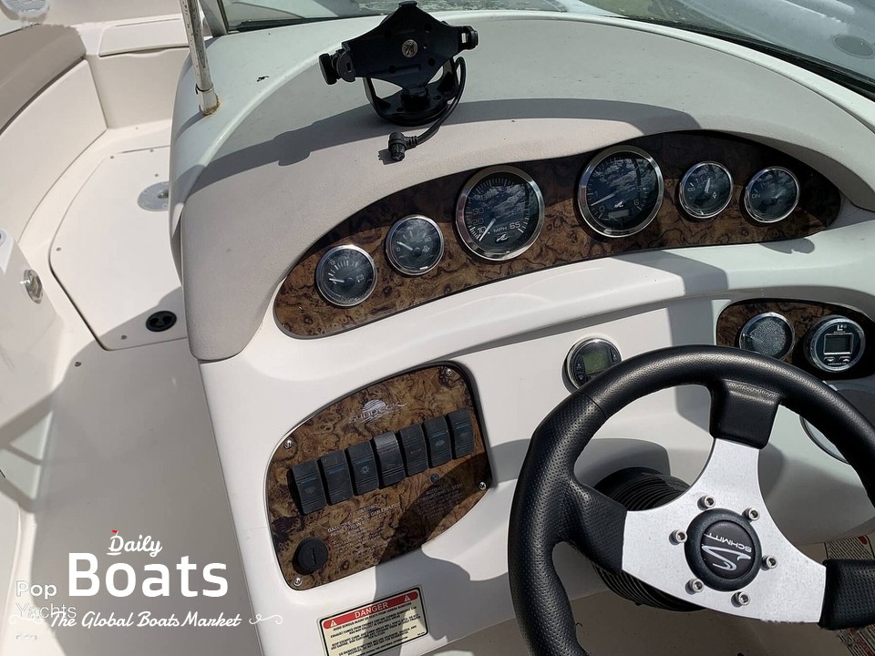 2002 Sea Ray 210 Sundeck for sale. View price, photos and Buy 2002 Sea ...