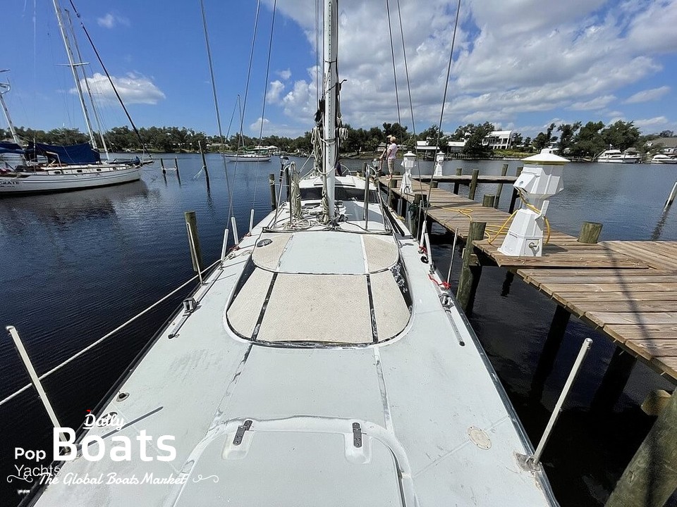 1990 MacGregor 65 Pilothouse for sale. View price, photos and Buy 1990 ...