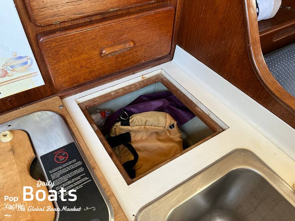 1982 Morgan Yachts 321 for sale. View price, photos and Buy 1982 Morgan ...