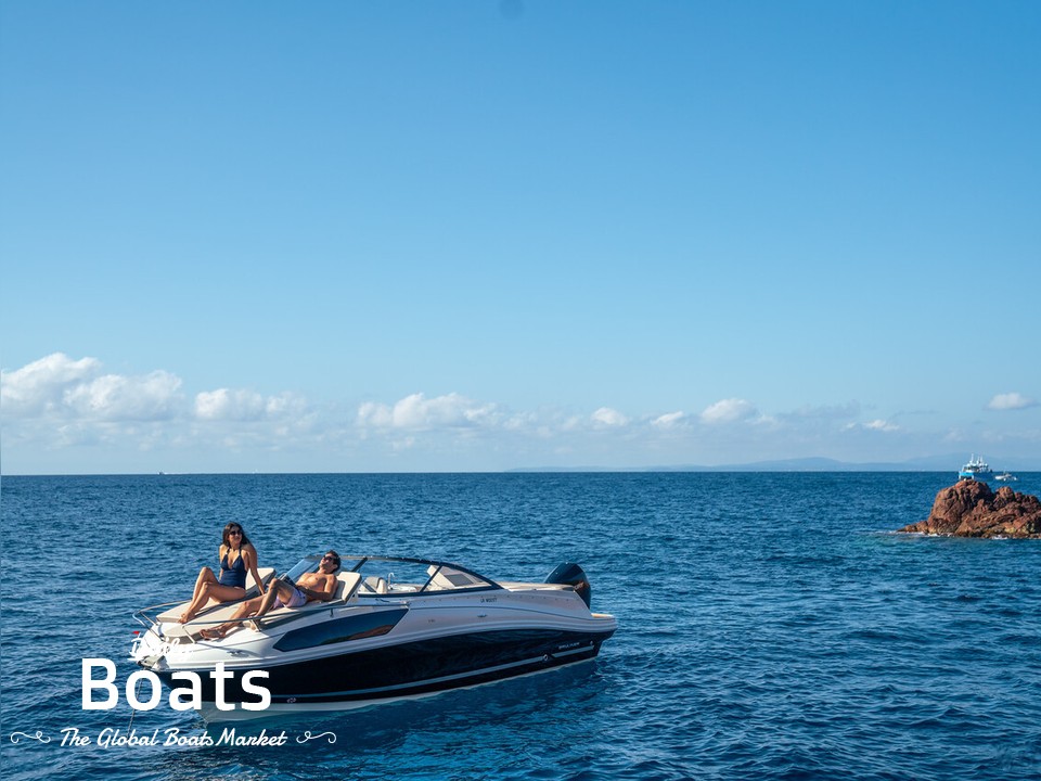 Bayliner Vr6 Cuddy for sale. View price, photos and Buy Bayliner Vr6 ...