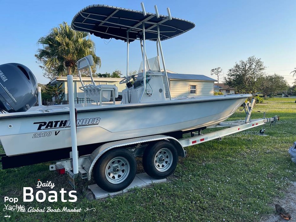 2001 Pathfinder 2200 V for sale. View price, photos and Buy 2001 ...