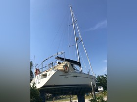 2005 Bénéteau Oceanis 343 Clipper for sale. View price, photos and Buy 2005 Bénéteau Oceanis 343 ...