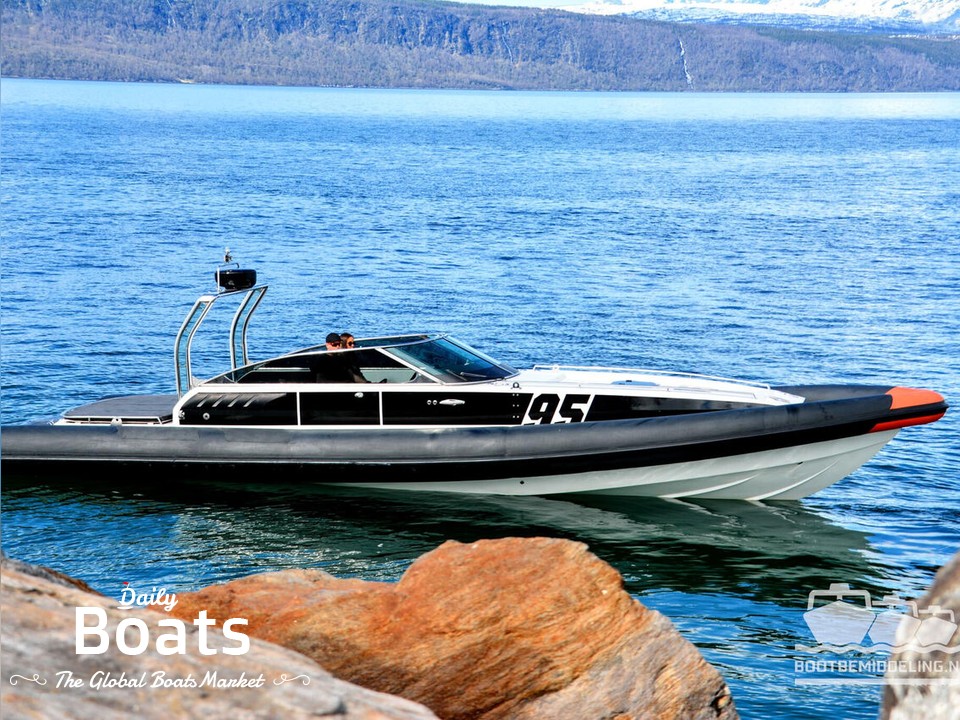 2010 Arctic Blue 37 Cabin for sale. View price, photos and Buy 2010 ...