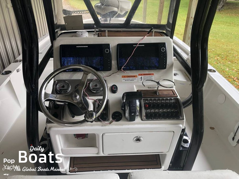 2018 Triton Boats 240 Lts for sale. View price, photos and Buy 2018 ...