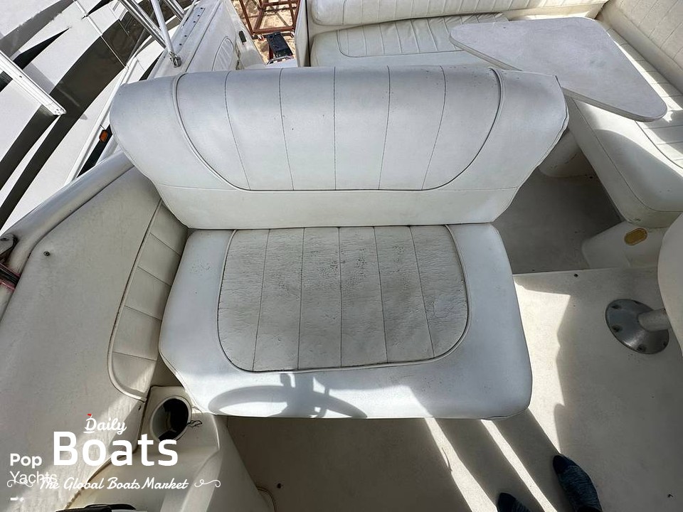 1999 Larson 290 Cabrio for sale. View price, photos and Buy 1999 Larson ...