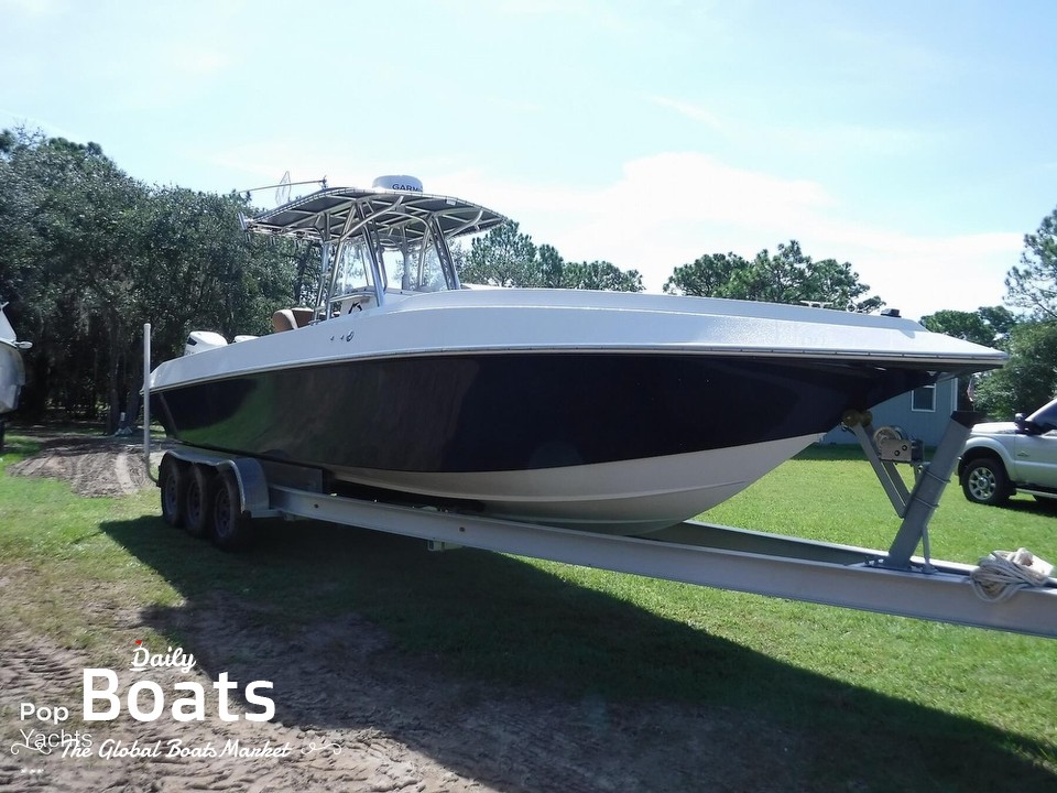 2001 Fountain Powerboats 31 Center Console Cuddy for sale. View price ...