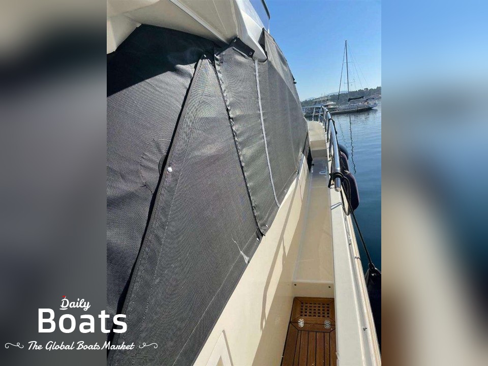 2017 Absolute Yachts 60 Fly for sale. View price, photos and Buy 2017 ...