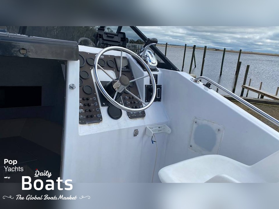 1995 Angler Boat Corporation 25 for sale. View price, photos and Buy ...