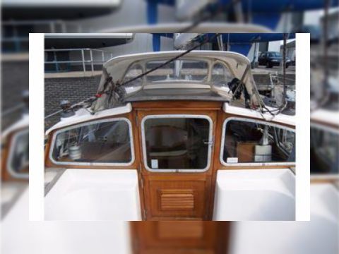 1995 Sirius Yachts 36 Deck Saloon for sale. View price, photos and Buy ...