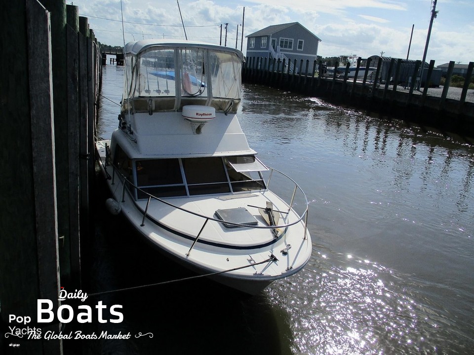 1979 Phoenix Marine 29 Flybridge Cruiser for sale. View price, photos ...