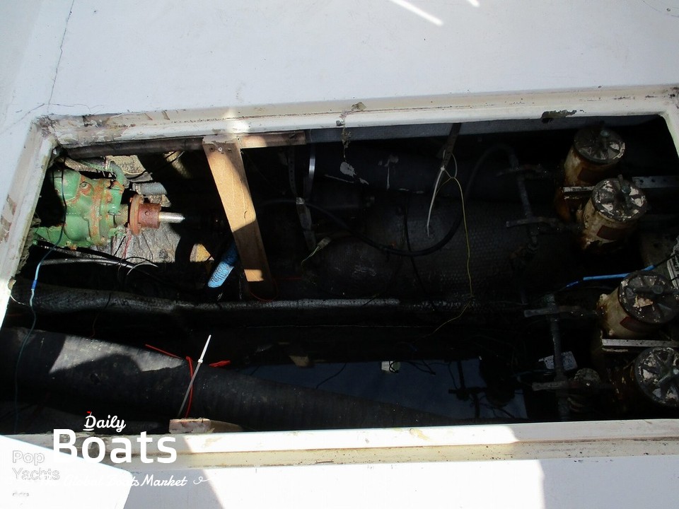 1979 Phoenix Marine 29 Flybridge Cruiser for sale. View price, photos ...