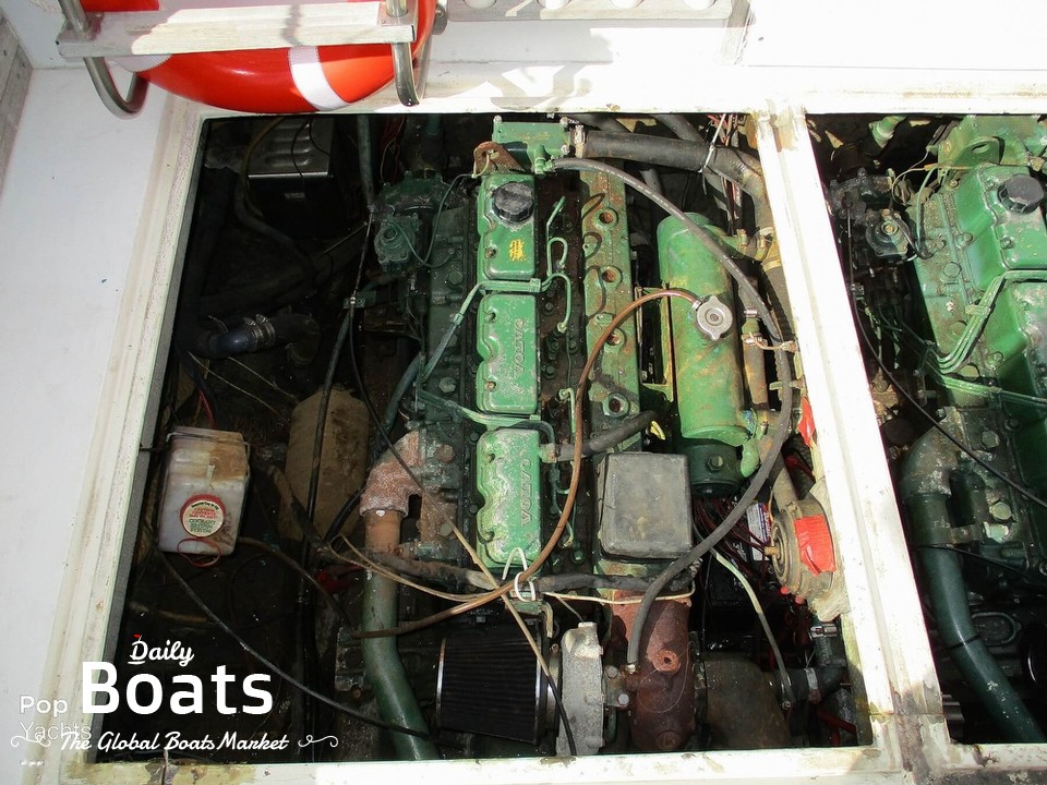 1979 Phoenix Marine 29 Flybridge Cruiser for sale. View price, photos ...