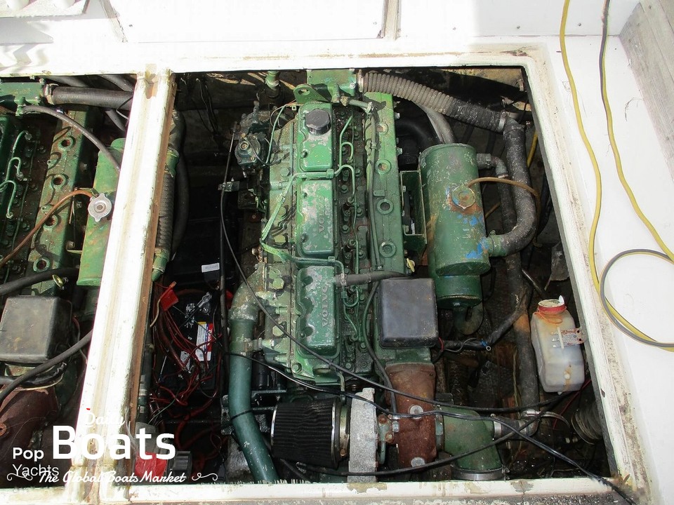 1979 Phoenix Marine 29 Flybridge Cruiser for sale. View price, photos ...