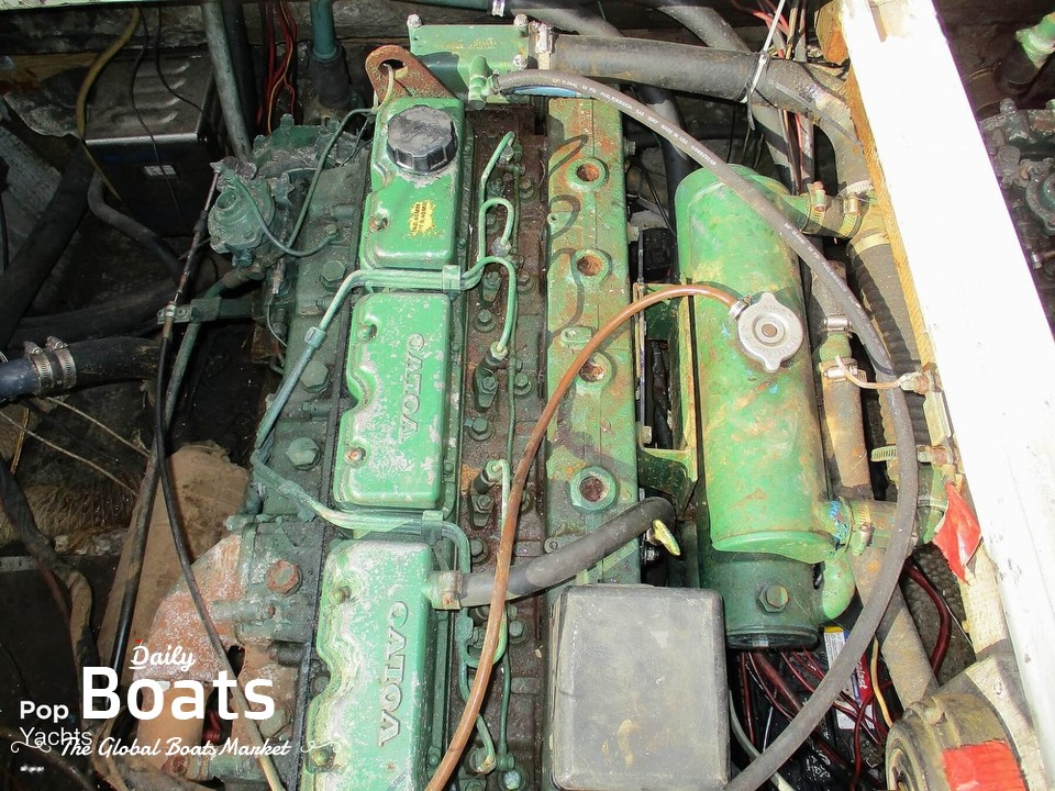 1979 Phoenix Marine 29 Flybridge Cruiser for sale. View price, photos ...