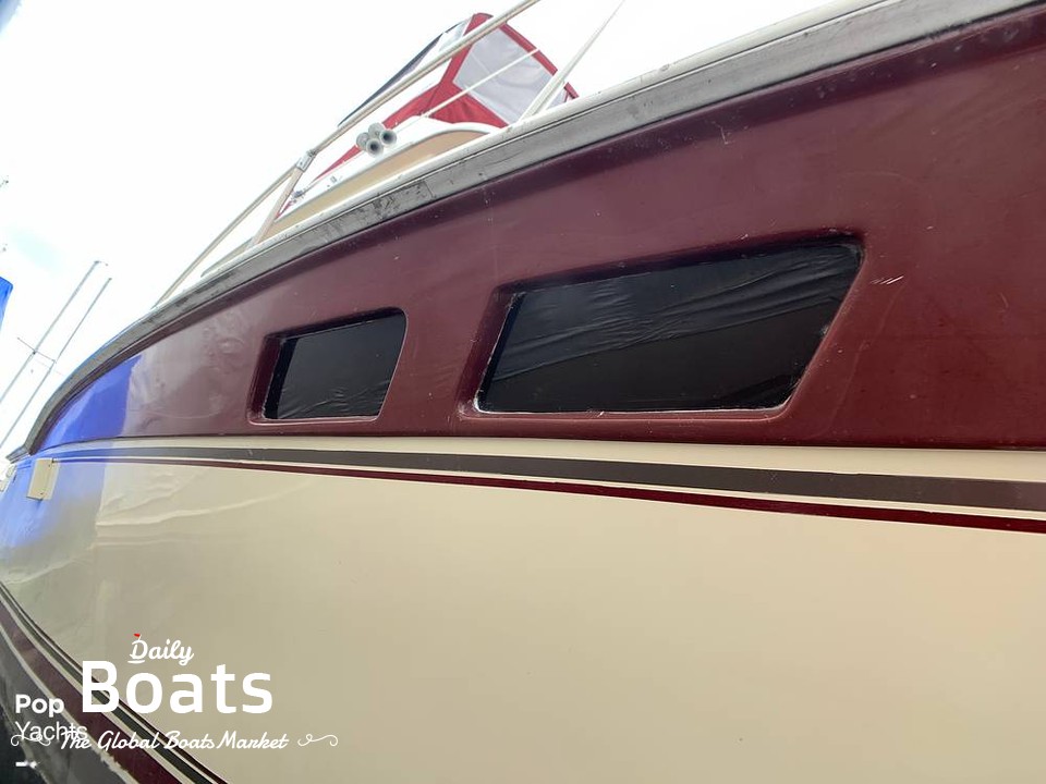 1983 Trojan F32 Flybridge for sale. View price, photos and Buy 1983 ...