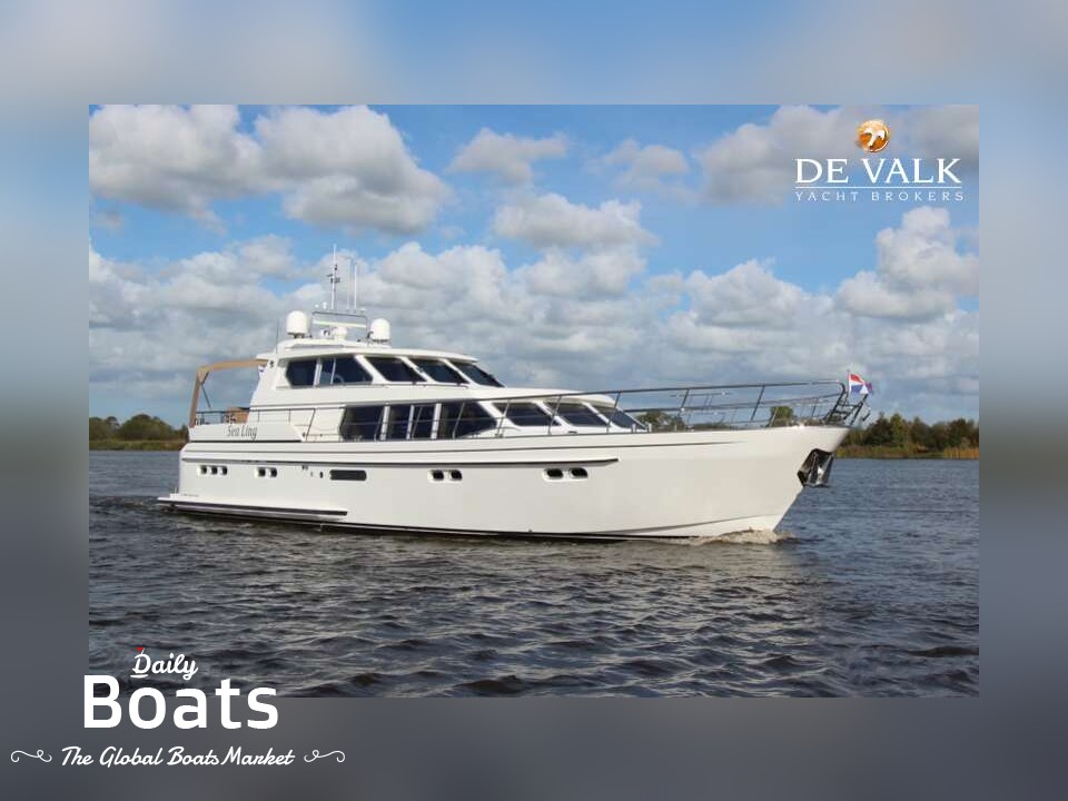 2007 Van Den Hoven 18M Pacific Exclusive for sale. View price, photos ...