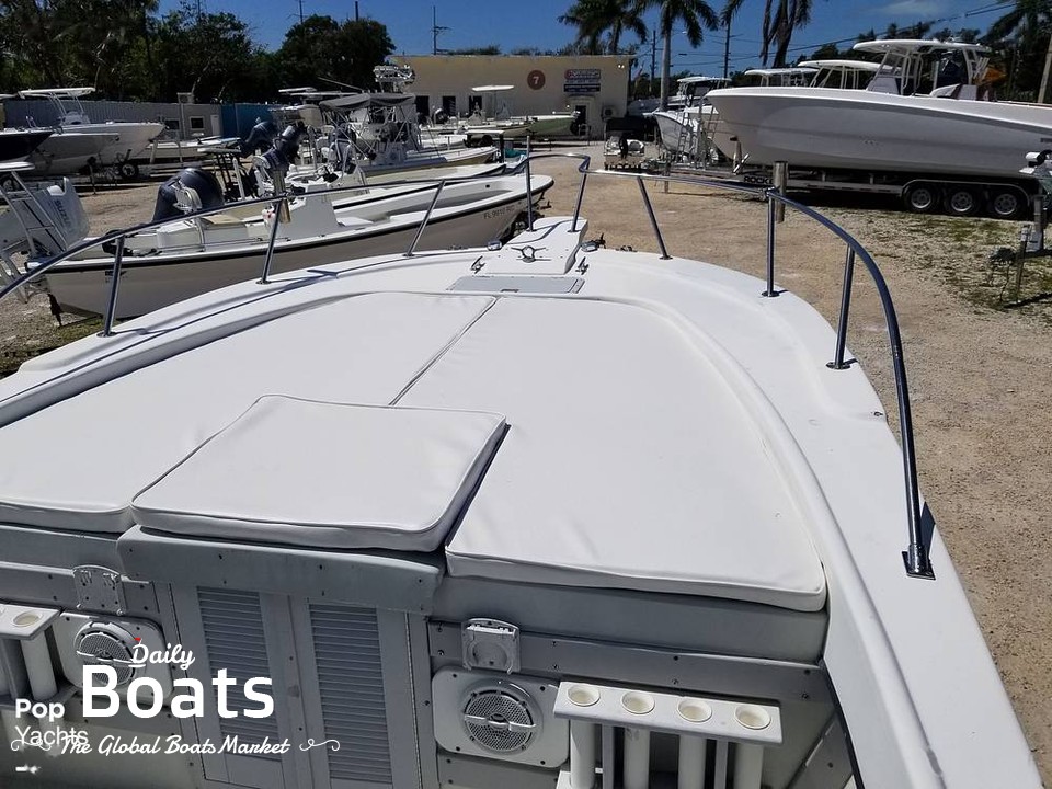 1997 Dusky Marine 256 Center Console for sale. View price, photos and ...