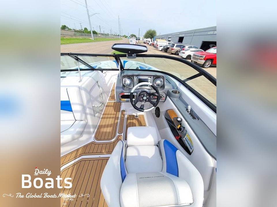 2010 Correct Craft Super Air Nautique Tce 230 for sale. View price ...