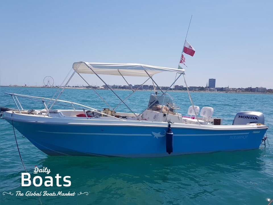 1980 Mako Marine 21 for sale. View price, photos and Buy 1980 Mako ...