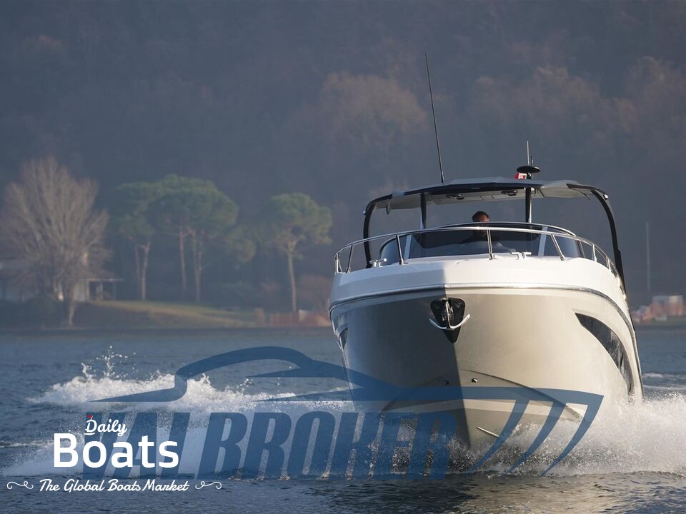 2023 FIM Regina 340 Entrofuoribordo Benzina for sale. View price ...