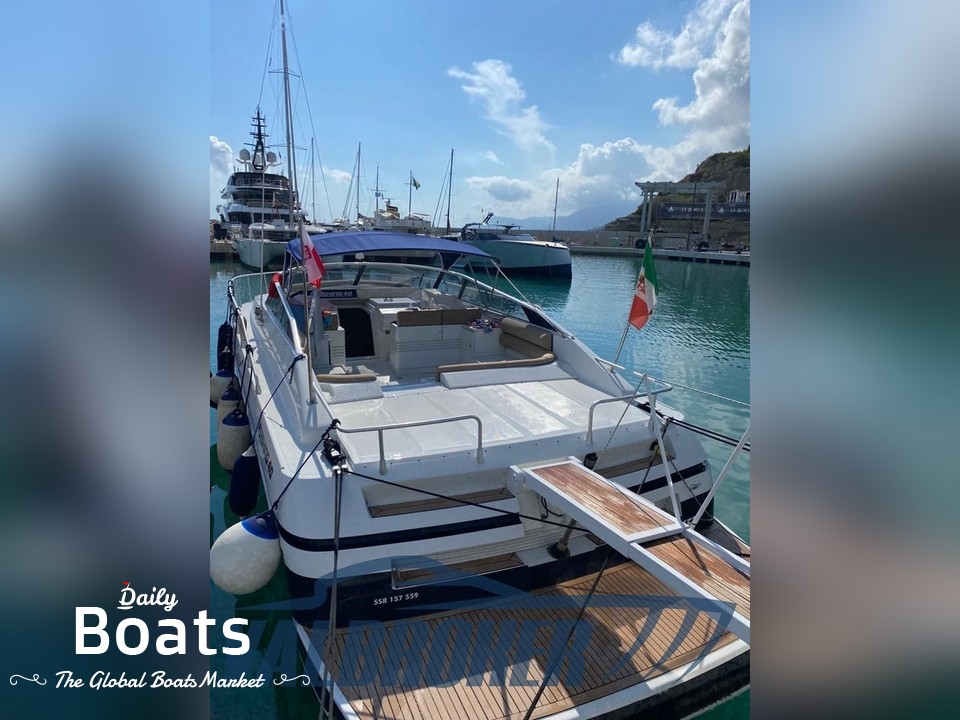 1995 Pershing 40 for sale. View price, photos and Buy 1995 Pershing 40 ...