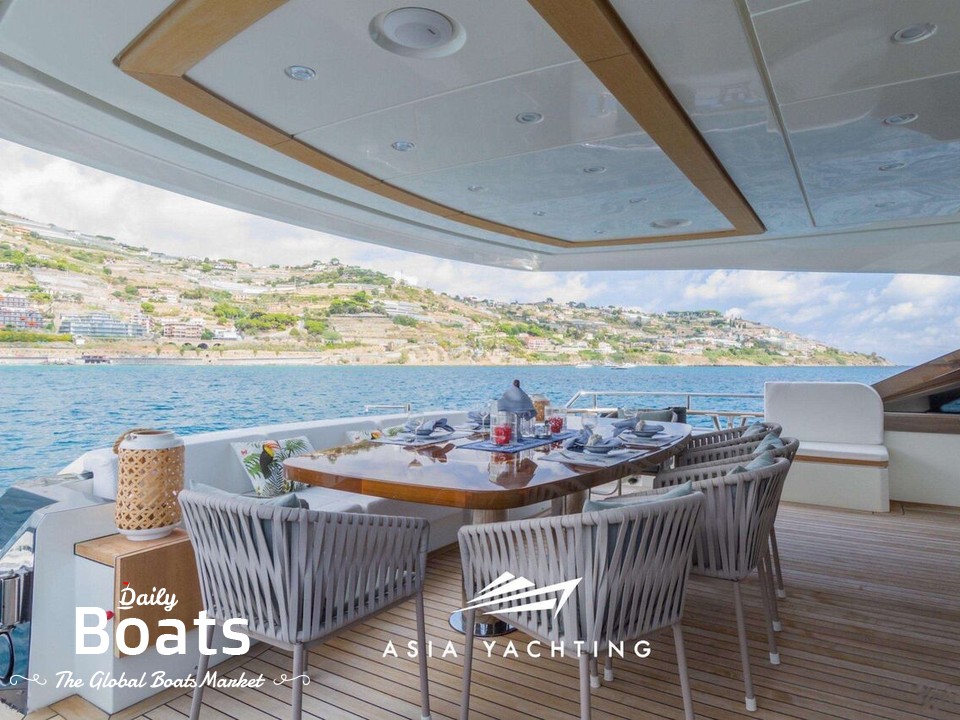 2017 Monte Carlo Yachts Mcy 105 for sale. View price, photos and Buy ...
