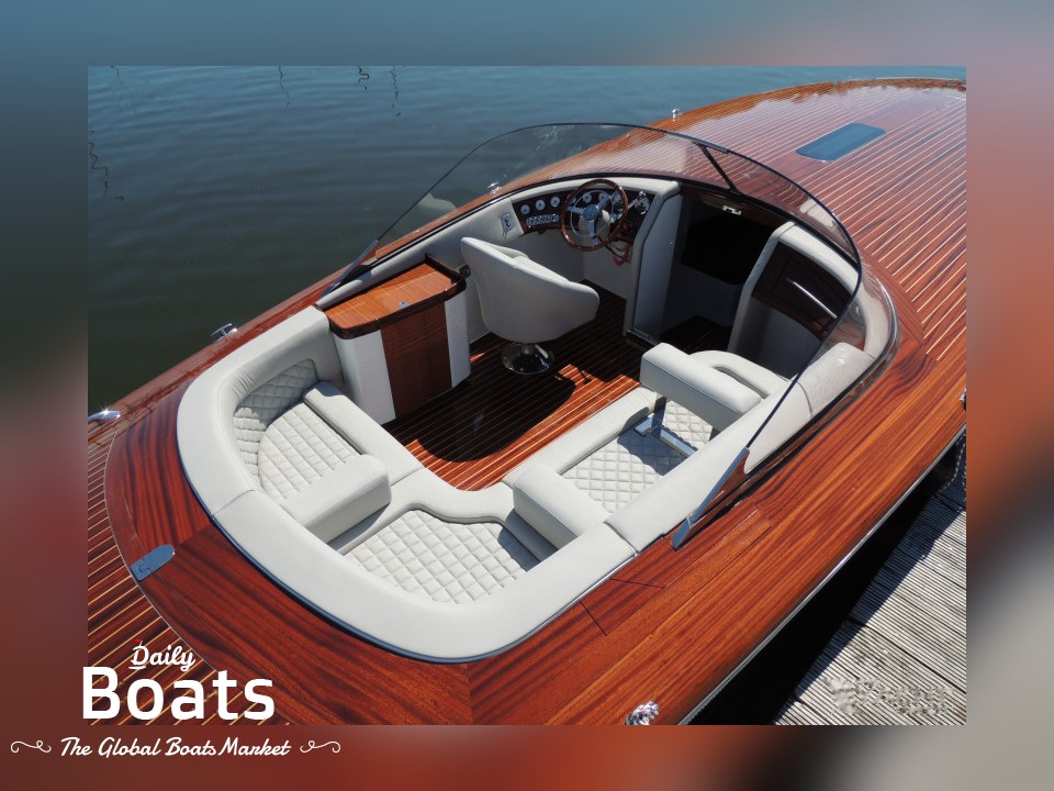 2012 Classic Runabout 33 Fuss for sale. View price, photos and Buy 2012 ...