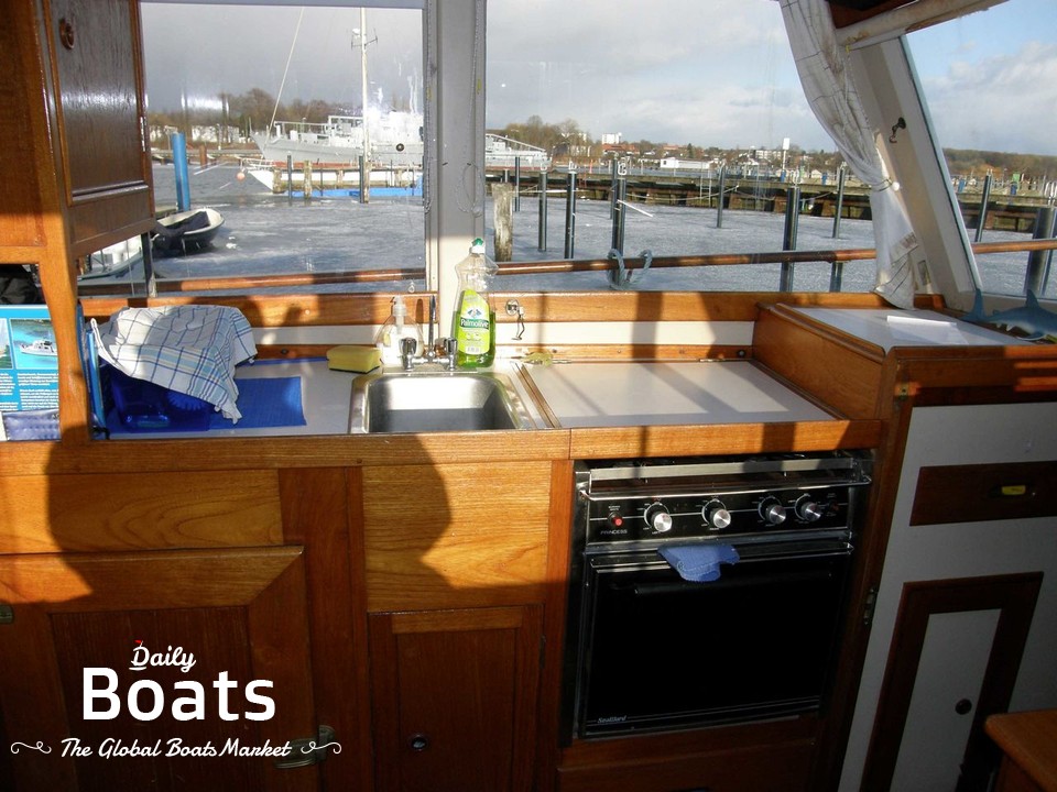 1972 Grand Banks 32 Flybridge for sale. View price, photos and Buy 1972 ...