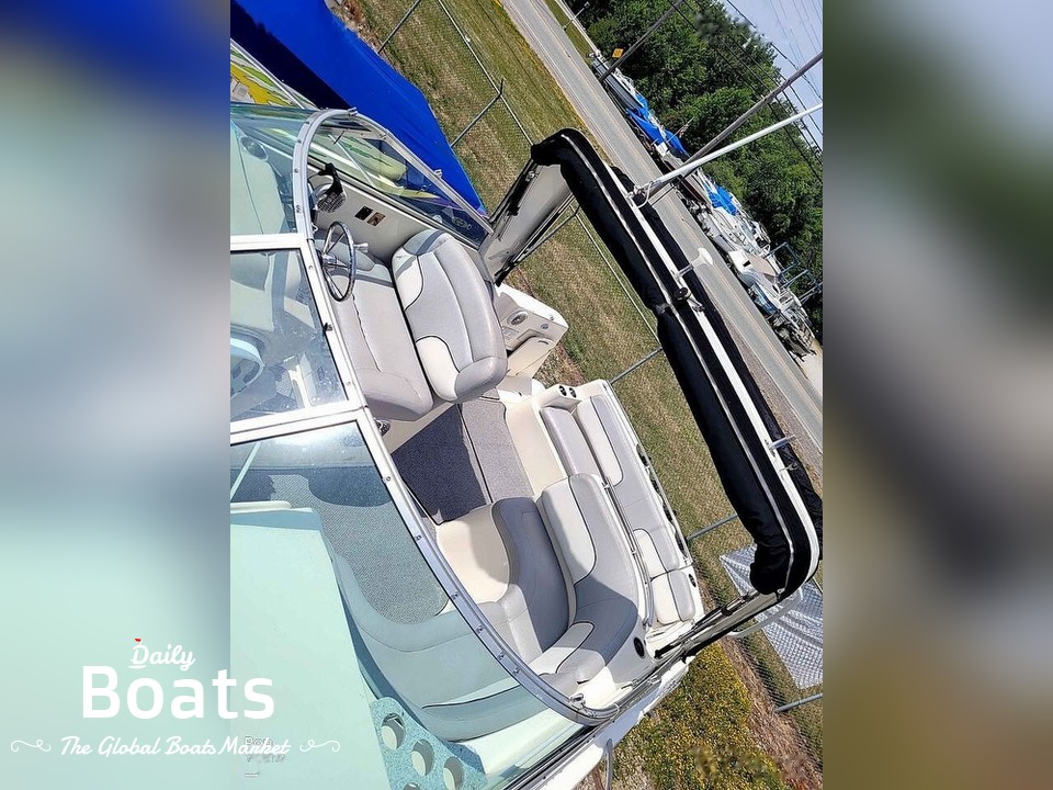 2001 Rinker 310 Fiesta Vee for sale. View price, photos and Buy 2001 ...