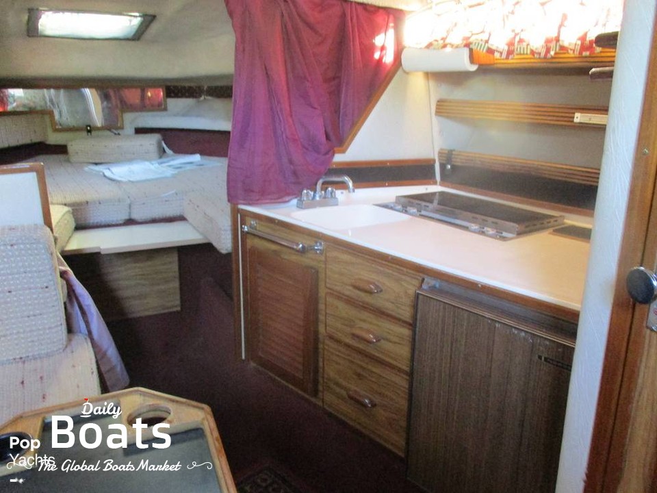 1985 Sea Ray 270 Sundancer for sale. View price, photos and Buy 1985 ...