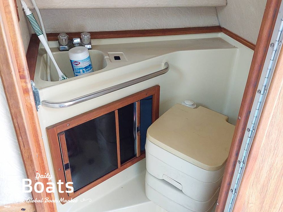 1986 Sea Ray 268 Weekender for sale. View price, photos and Buy 1986 ...