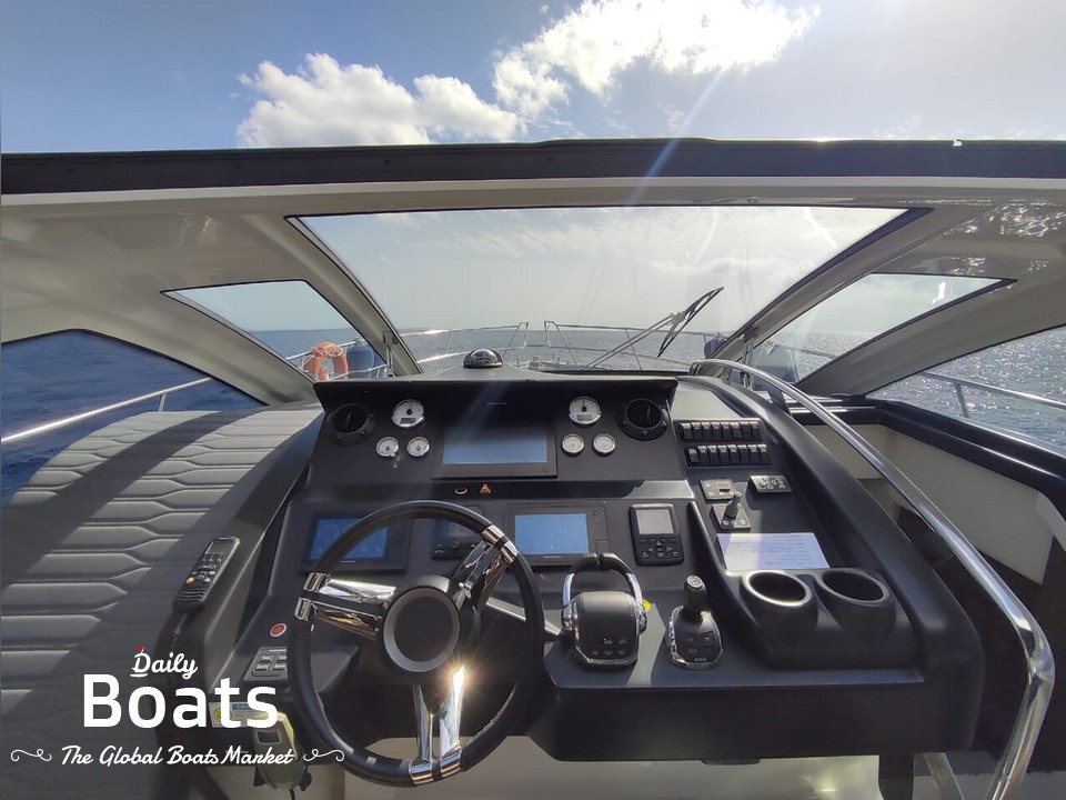 2018 Cranchi 60 St for sale. View price, photos and Buy 2018 Cranchi 60 ...